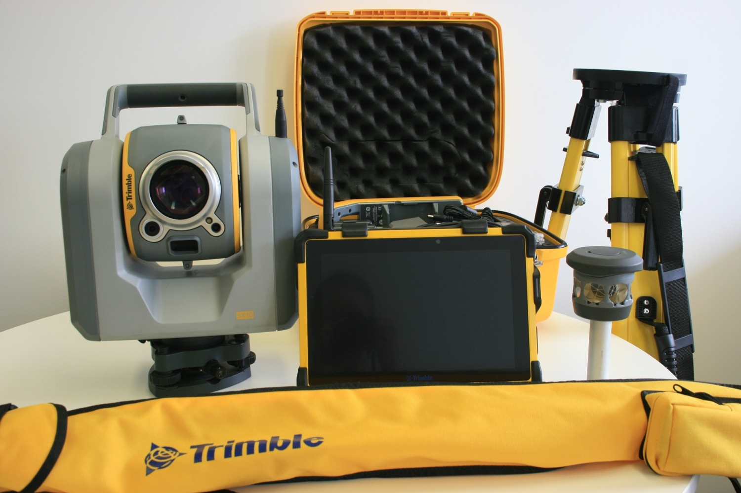 SX10 Scanning Total Station Bundle | Trimble Exchange Used Equipment | Sell Survey Equipment ...