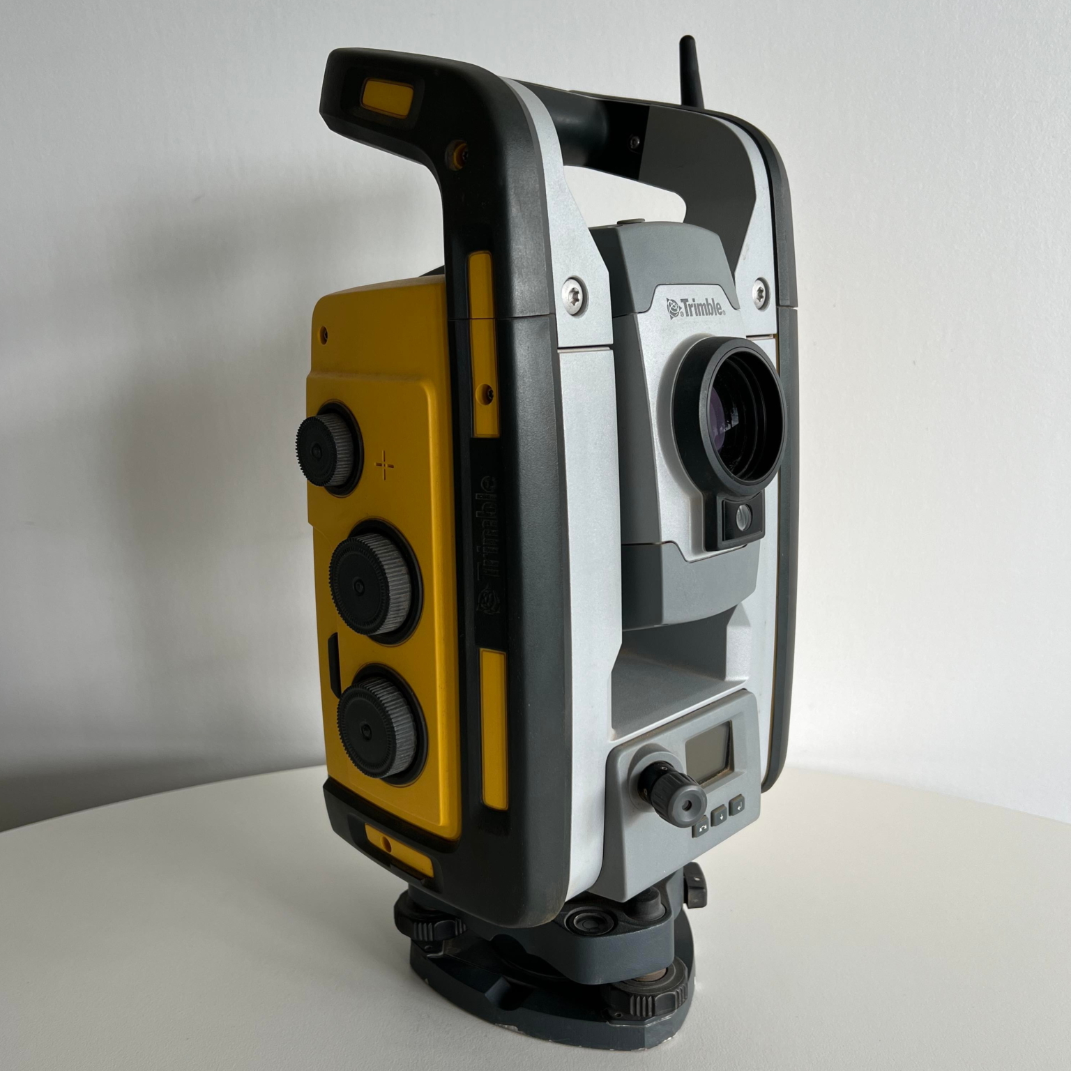 Sell Survey Equipment | Trimble Used Equipment | Brisbane