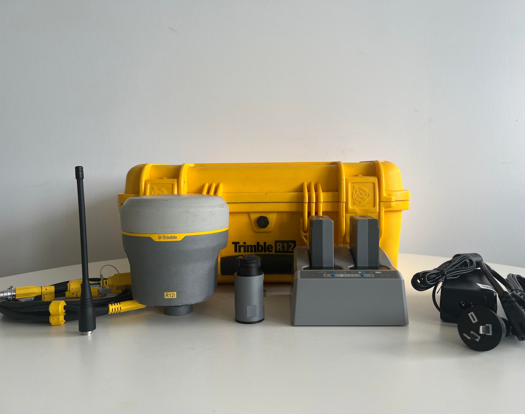 R12i GNSS Receiver | Trimble Exchange Used Equipment | Sell Survey ...