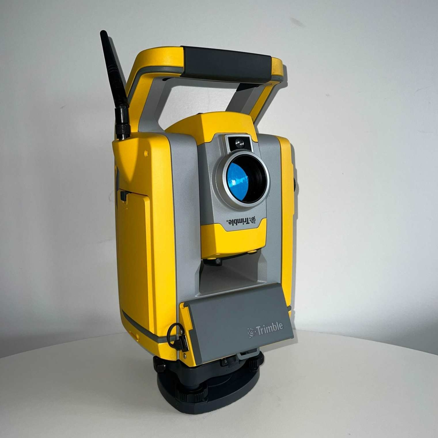 S5 3" Robotic Total Station | Trimble Exchange Used Equipment | Sell ...