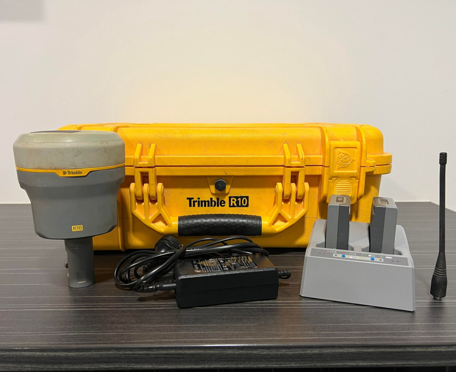 R10 Receiver | Trimble Exchange Used Equipment | Sell Survey Equipment ...