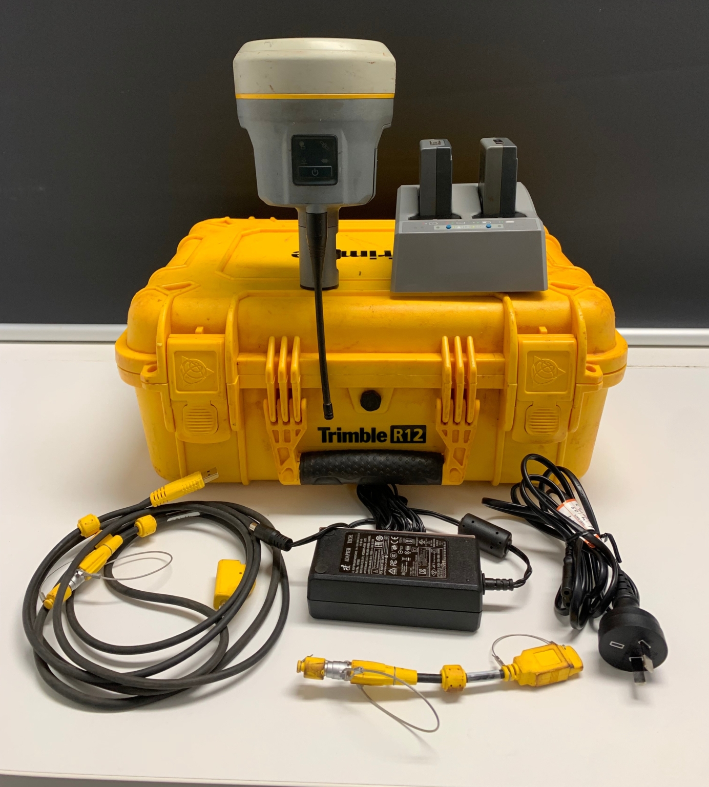 R12 GNSS Receiver | Trimble Exchange Used Equipment | Sell Survey ...