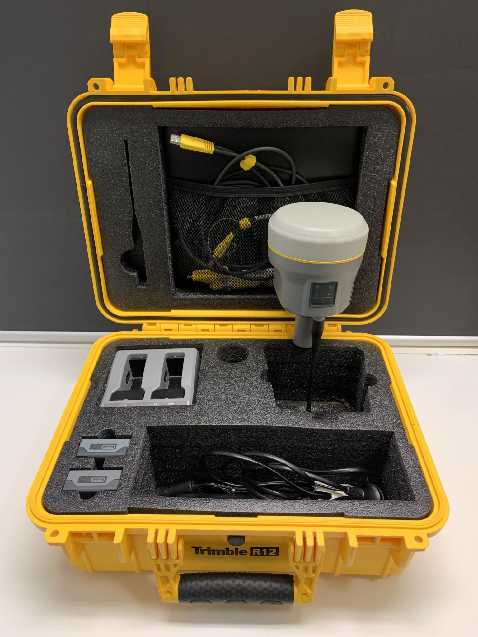 R12i GNSS Receiver | Trimble Exchange Used Equipment | Sell Survey ...