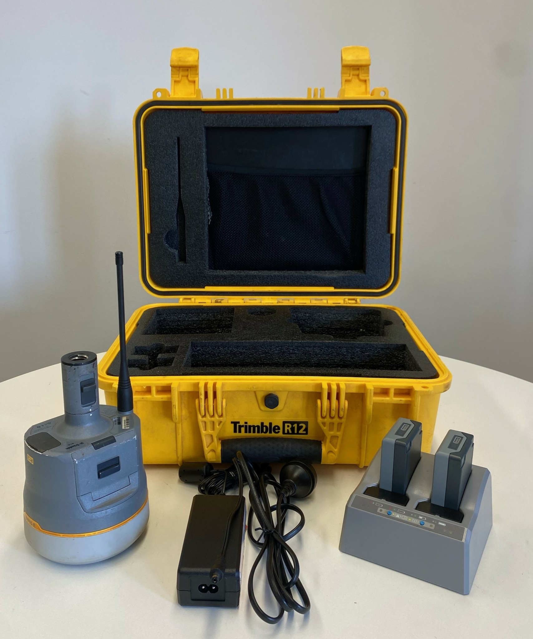 R12i GNSS Receiver - Base/Rover | Trimble Exchange Used Equipment ...