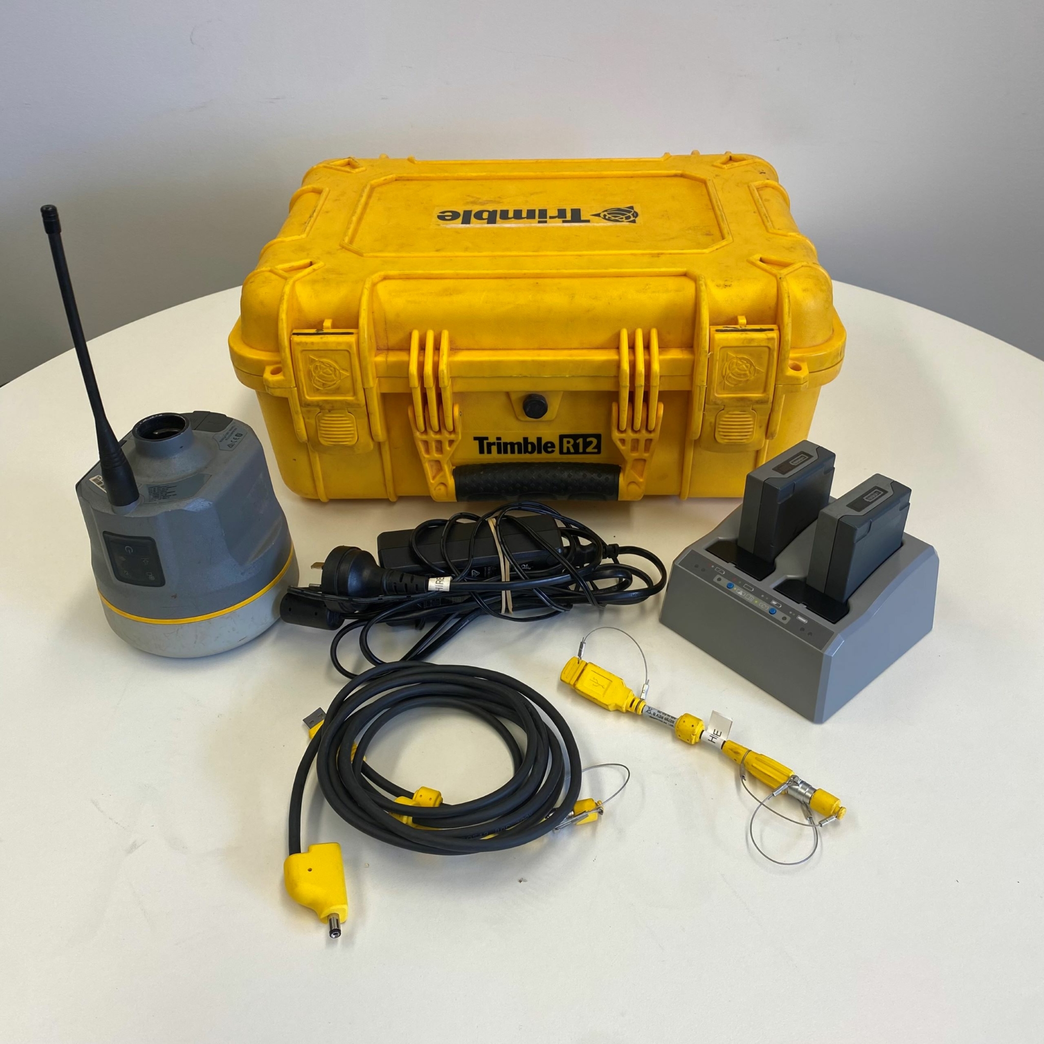 R12 GNSS Receiver | Trimble Exchange Used Equipment | Sell Survey ...