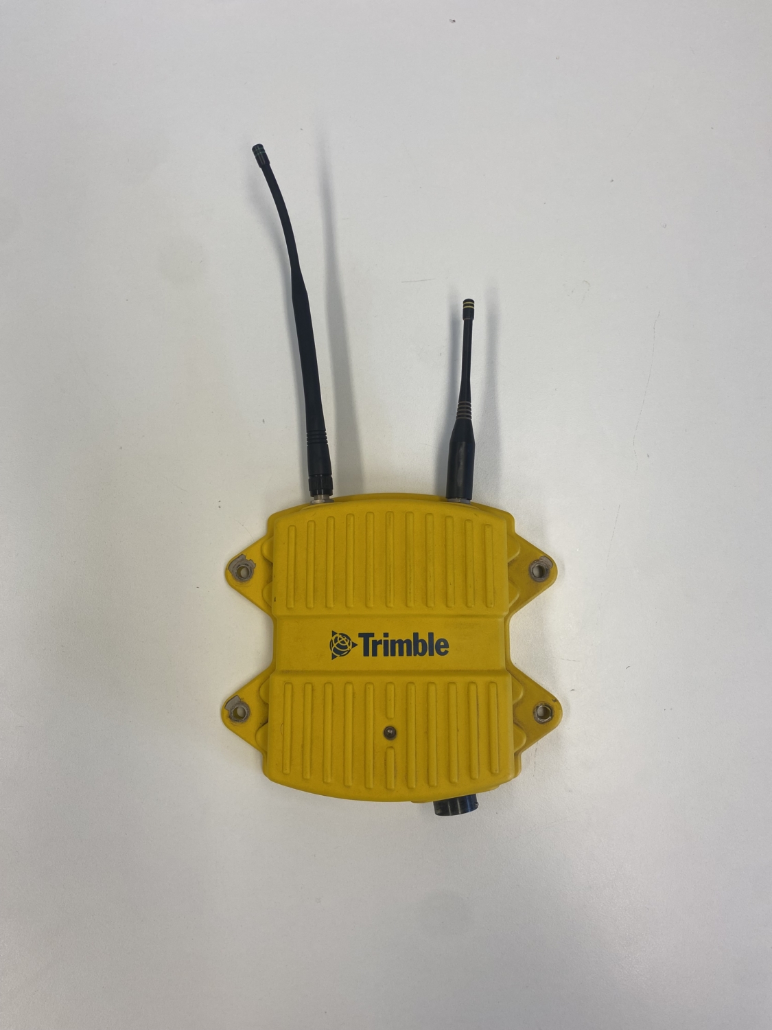 SNR434 Machine Radio - Dual Band | Trimble Exchange Used Equipment ...